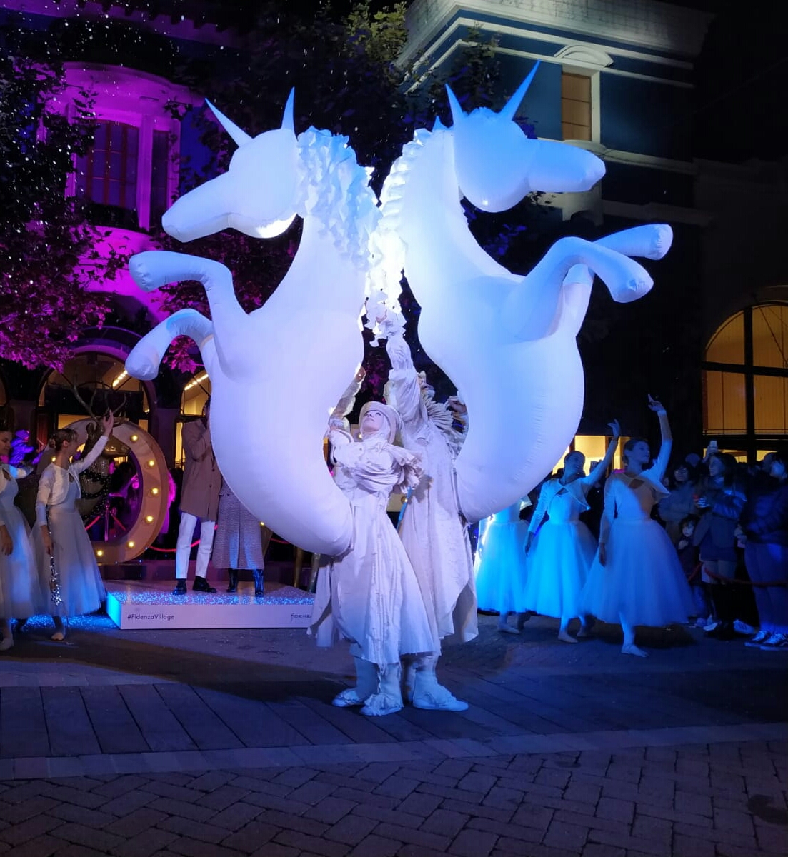 Unicorn Straattheater Act I Entertainmentbureau Fun Factor Events