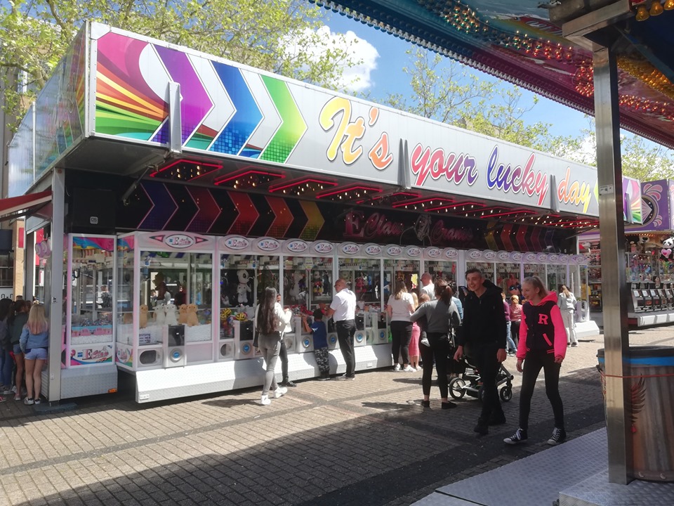 Kermis spellen huren ? Kermisattracties huren doe je bij Fun Factor ...